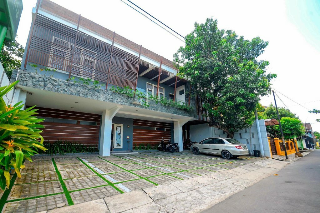 Otel Airy Sumber Pajajaran Utara Satu 44 Solo, Surakarta, foto