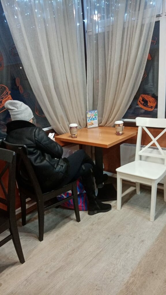 Yönetim ofisi Компания Подорожник, Kemerovo, foto