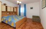 Amazing Home in Zadar With Wifi and 2 Bedrooms (Zadar), kısa süreli konaklama  Zadar'dan