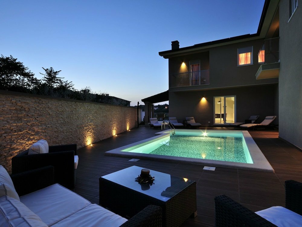 Otel Luxurious Villa With Pool and Terrace in Rovinj, Dünya, foto