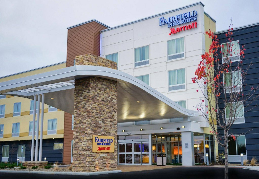 Otel Fairfield Inn & Suites Canton South, Ohio Eyaleti, foto