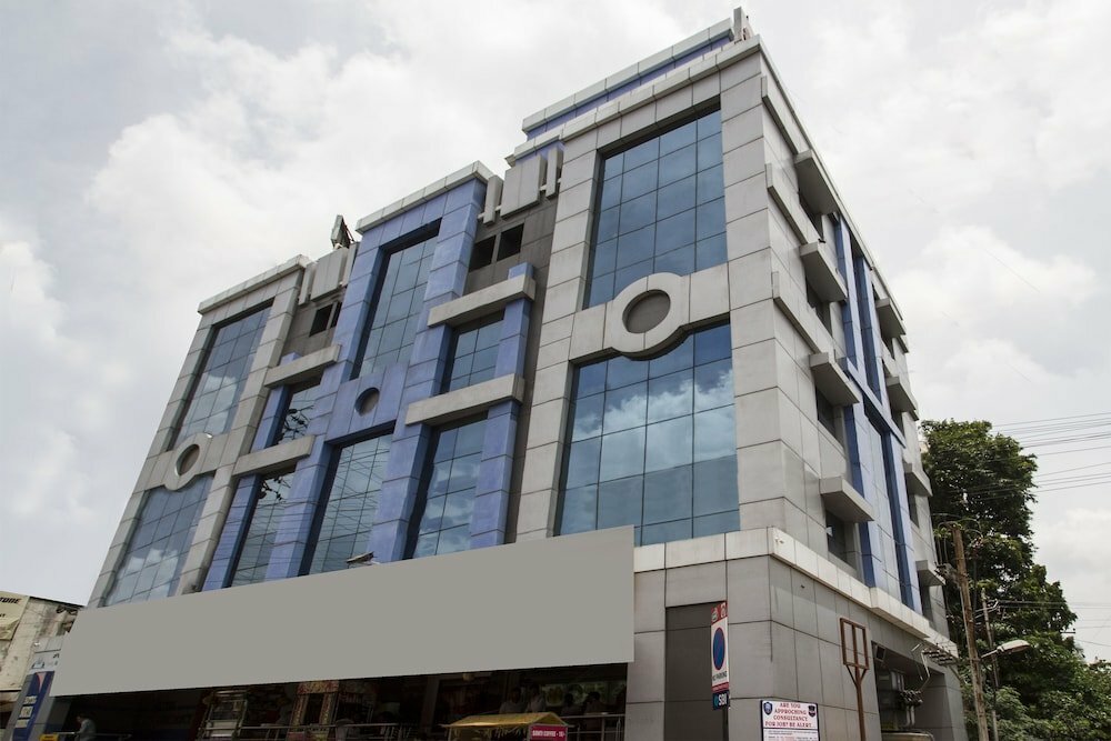 Otel Oyo Flagship 983 Hotel Surya Residency, Haydarabat, foto