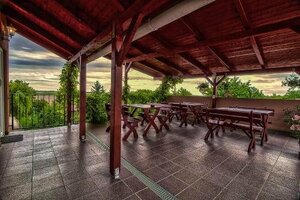 Aranypatkó Fogadó-Étterem (Győr-Moson-Sopron vármegye, István utca), otel  Dünya'dan