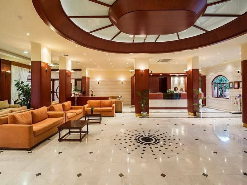 Otel Vantaris Corner, Dünya, foto