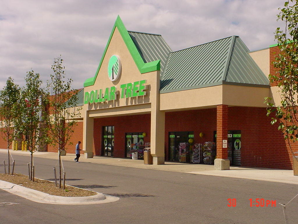 Alışveriş merkezleri Washtenaw Fountain Plaza, Ypsilanti, foto