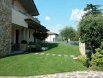 Seriana Verde Srl - Progettazione Realizzazione Manutenzione Aree Verdi (Lombardy, Bergamo, Ranica, Via Meer, 56), peyzaj tasarımı  Lombardiya'dan