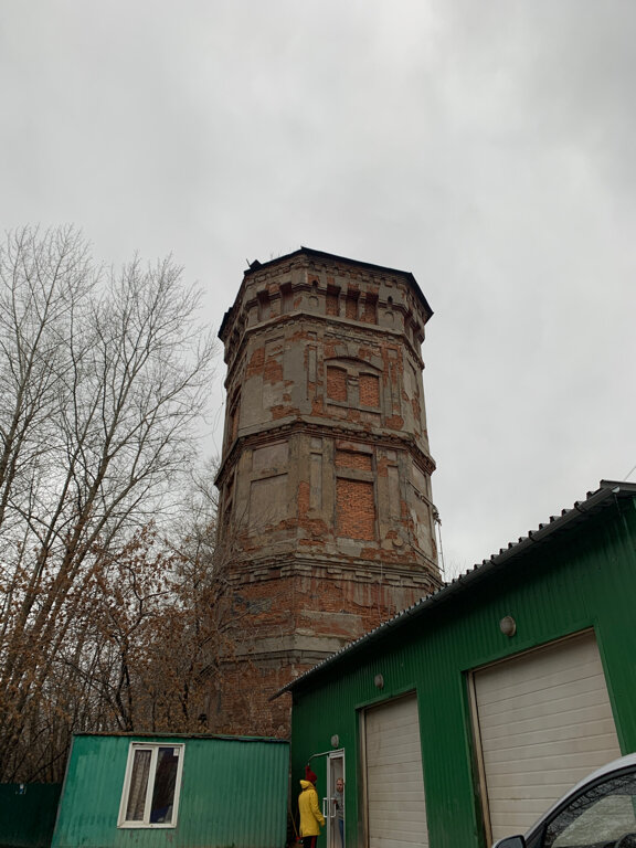 Turistik yerler Водонапорная башня, Perm, foto