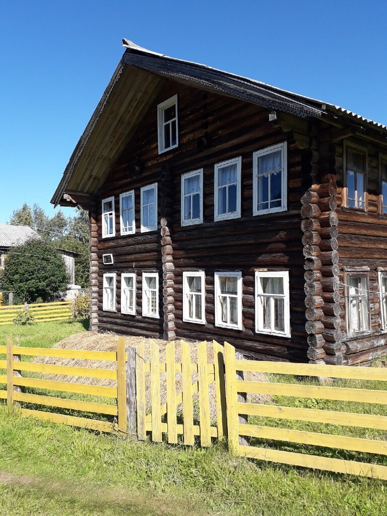 Anıt levhası, anıt taş А.М. Третьякову, Arhangelskaya oblastı, foto