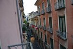 Un Tetto di Stelle Deluxe Home (Campania, Salerno, Via Roma, 162), otel  Salerno'dan