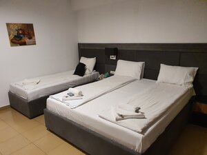 Hotel Tino (Municipality of Ohrid, Ohrid), otel  Ohri'den