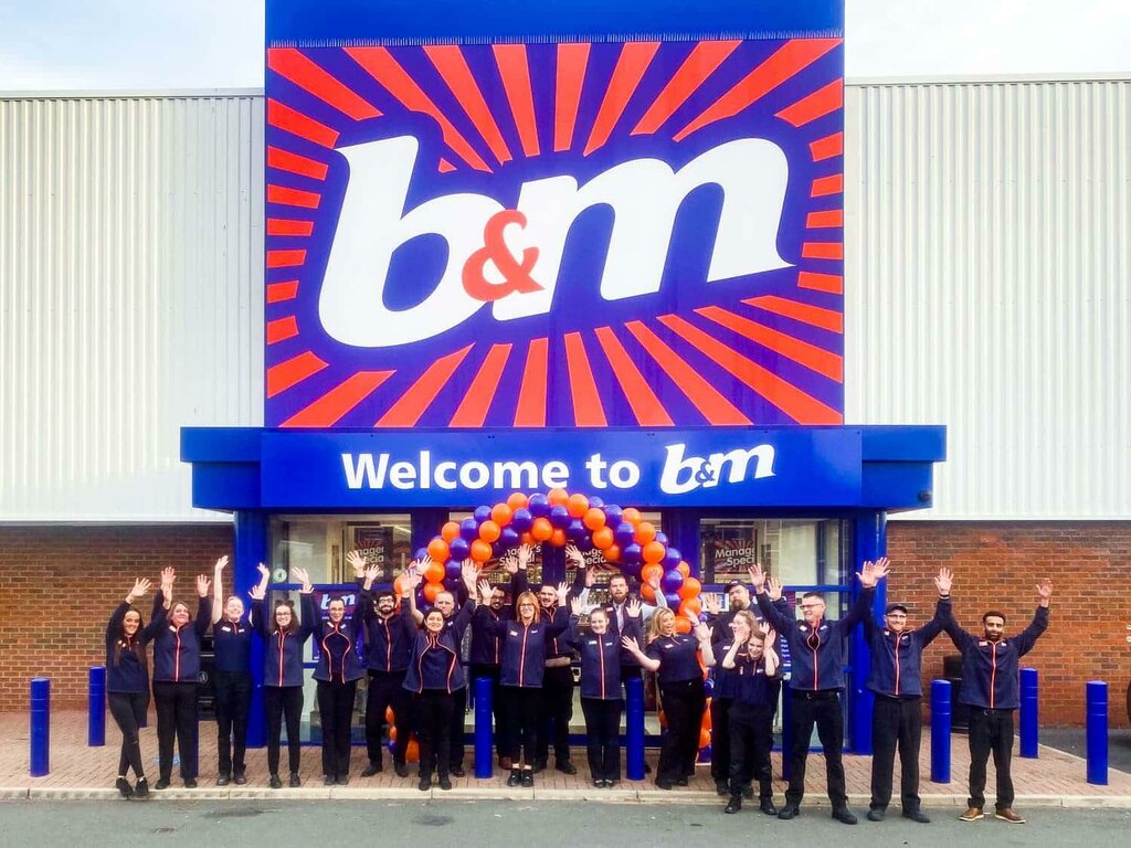 i̇ndirim ve fırsat sistemleri B&m Store, Leicester, foto