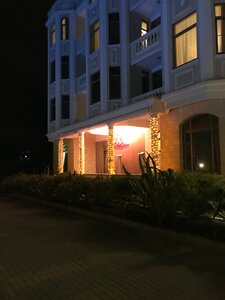 Ostrova SPA Hotel (Pirogova Street No:10/5, Novyy Sochi Microdistrict), otel  Soçi'den
