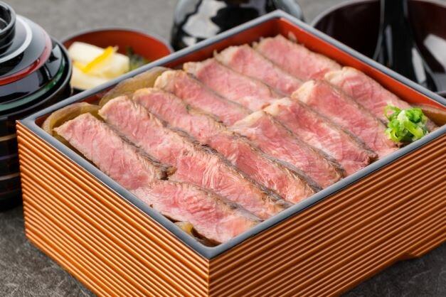 Restoran Ushinohuku Uehonmachiten, Osaka, foto