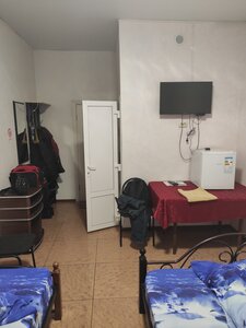 Turist (Volgograd Region, Kamyshinskiy rayon, Sestrenskoye selskoye poseleniye, R-228, 521-y kilometr), otel  Volgogradskaya oblastından