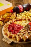 Apexpizza (Muqimiy Street No:41), pizzacılar  Taşkent'ten
