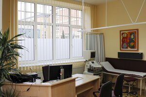 Dr. Werner Fuchs (Realschulstraße No:9, Fürstenfeld), tıp merkezleri ve klinikler  Furstenfeld'den