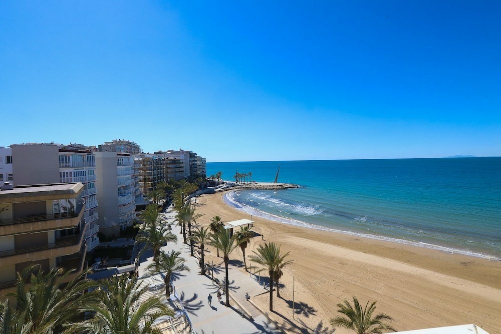 Otel Apartamento Differentflats Rubens, Katalonya, foto