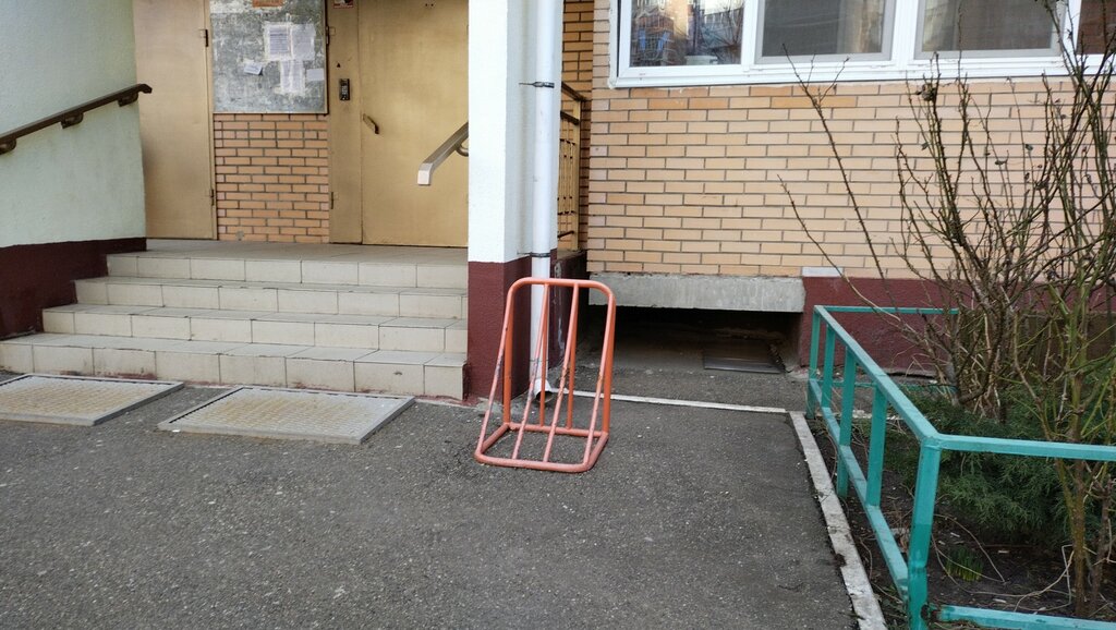 Bisiklet park yerleri Bicycle parking, Krasnodar, foto