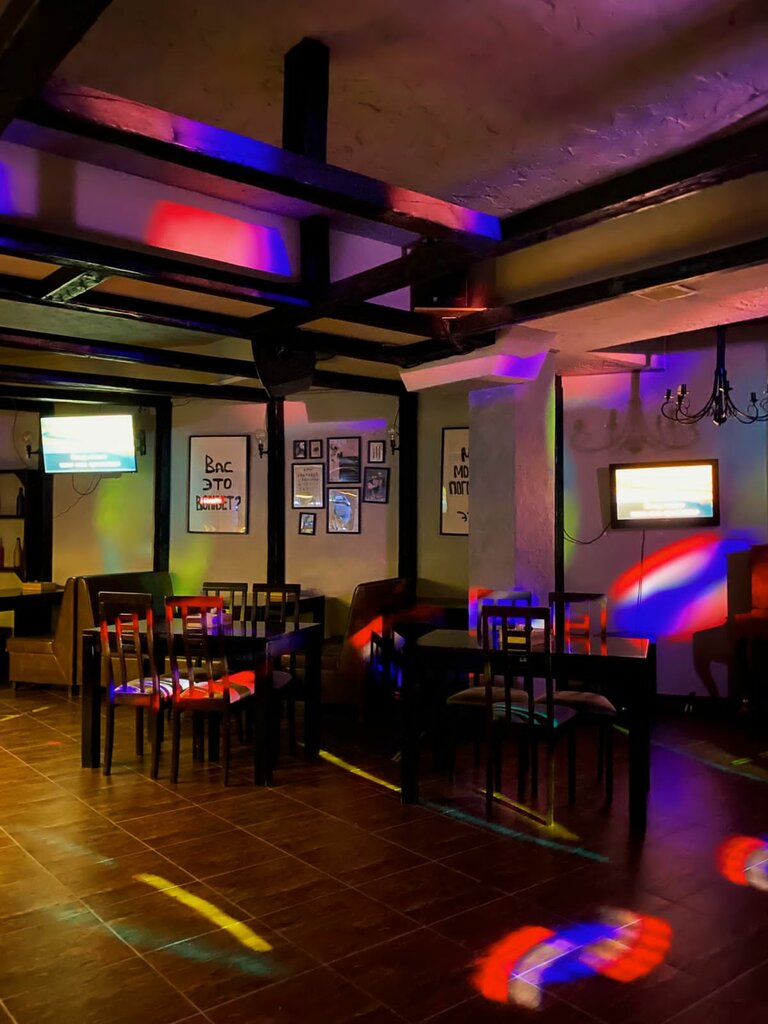 Karaoke kulüpleri Karaoke bar Xolostyak, Sevastopol, foto