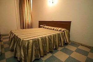 Hostal Continental (Provincia de Madrid, Calle Gran Vía, 44), otel  Madrid'den