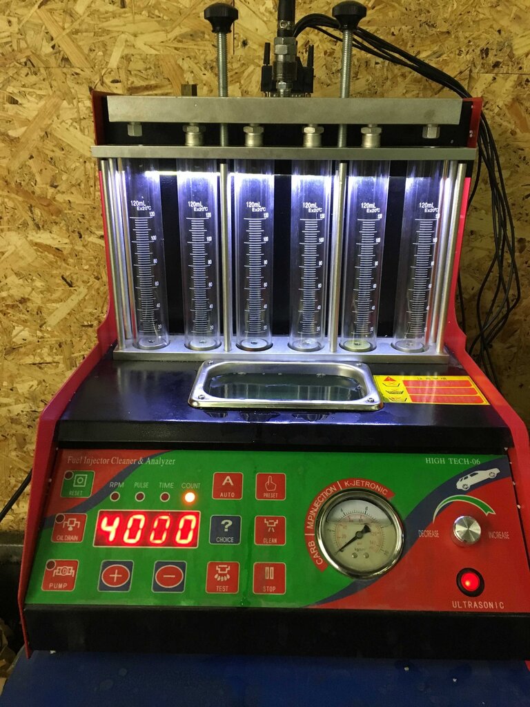 Otomobil servisi Lev i Yolka, Saint‑Petersburg, foto