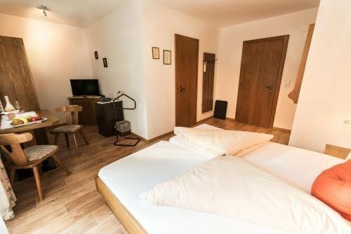 Otel Hotel-Gasthof Freisleben, Sankt Anton am Arlberg, foto