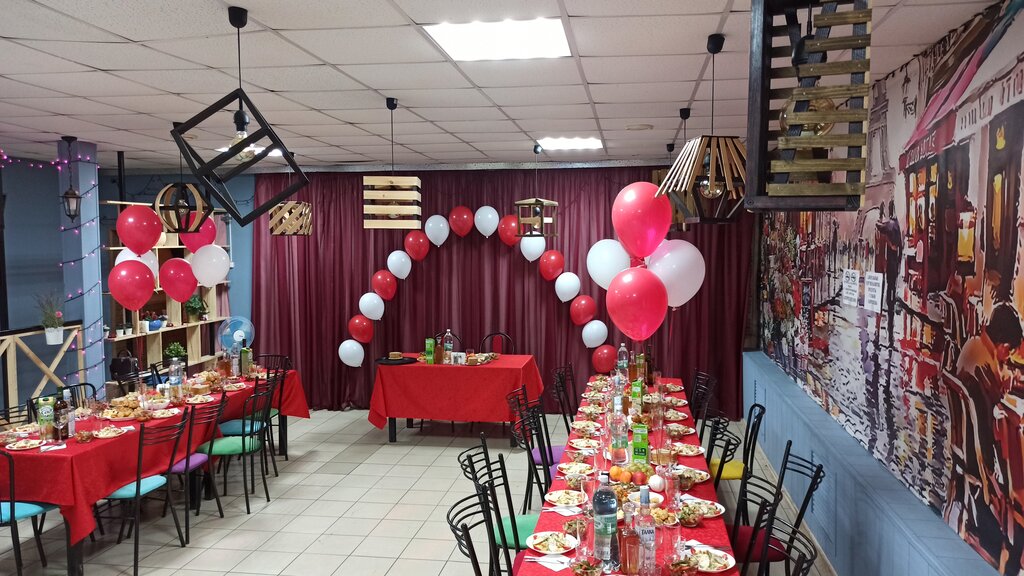 Kafe Vstrecha, Sosnovka, foto
