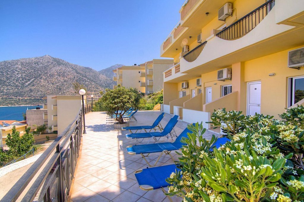 Otel Aparthotel Athina, Girit, foto