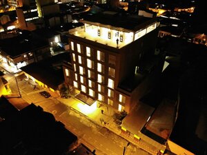 Vvc Hotels (Valle del Cauca, Municipio de Santiago de Cali, Carrera 8, 32-15), otel  Villavicencio'dan