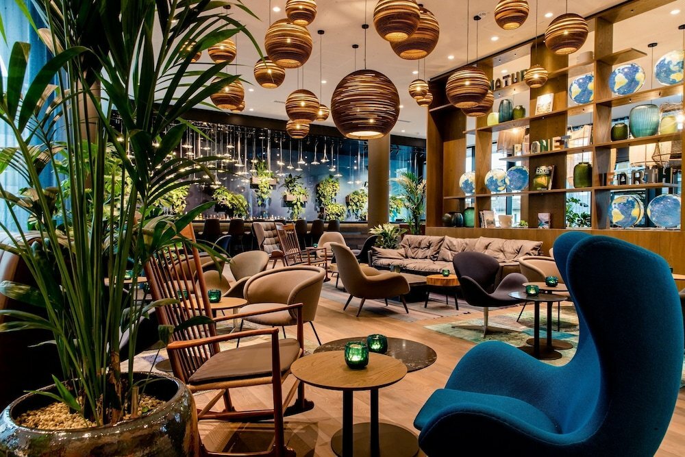 Otel Motel One Bonn-Hauptbahnhof, Bonn, foto