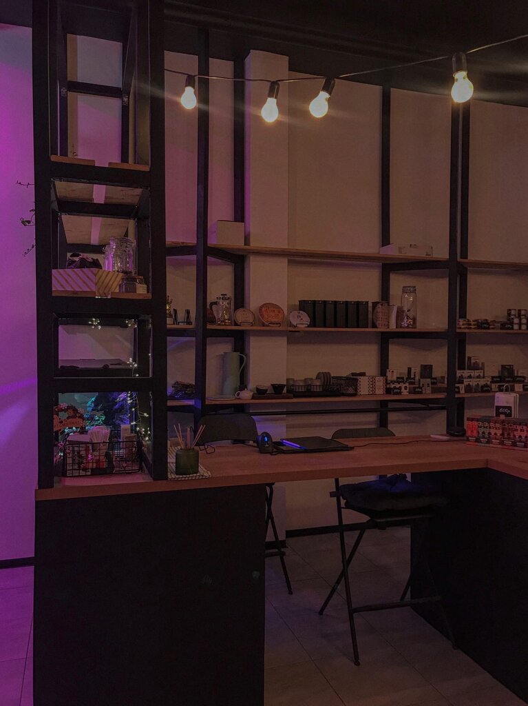 Tütün, sigara mağazaları Tut, Rostov‑na‑Donu, foto