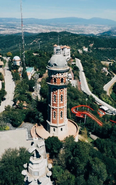 Eğlence merkezleri Torre de les Aigües de Dos Rius, Barselona, foto