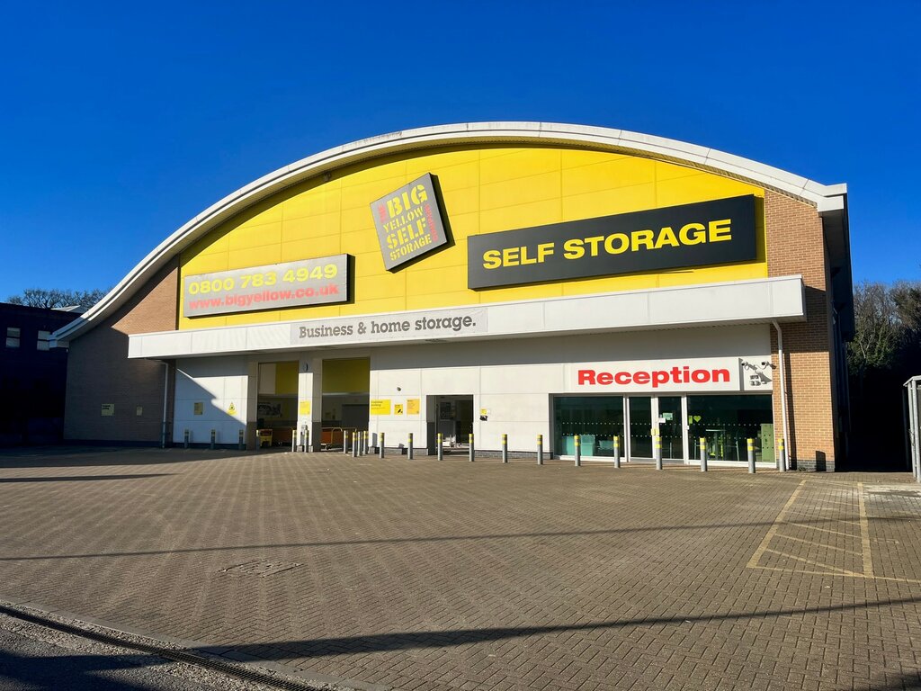 Depo hizmetleri Big Yellow Self Storage Ealing, Londra, foto
