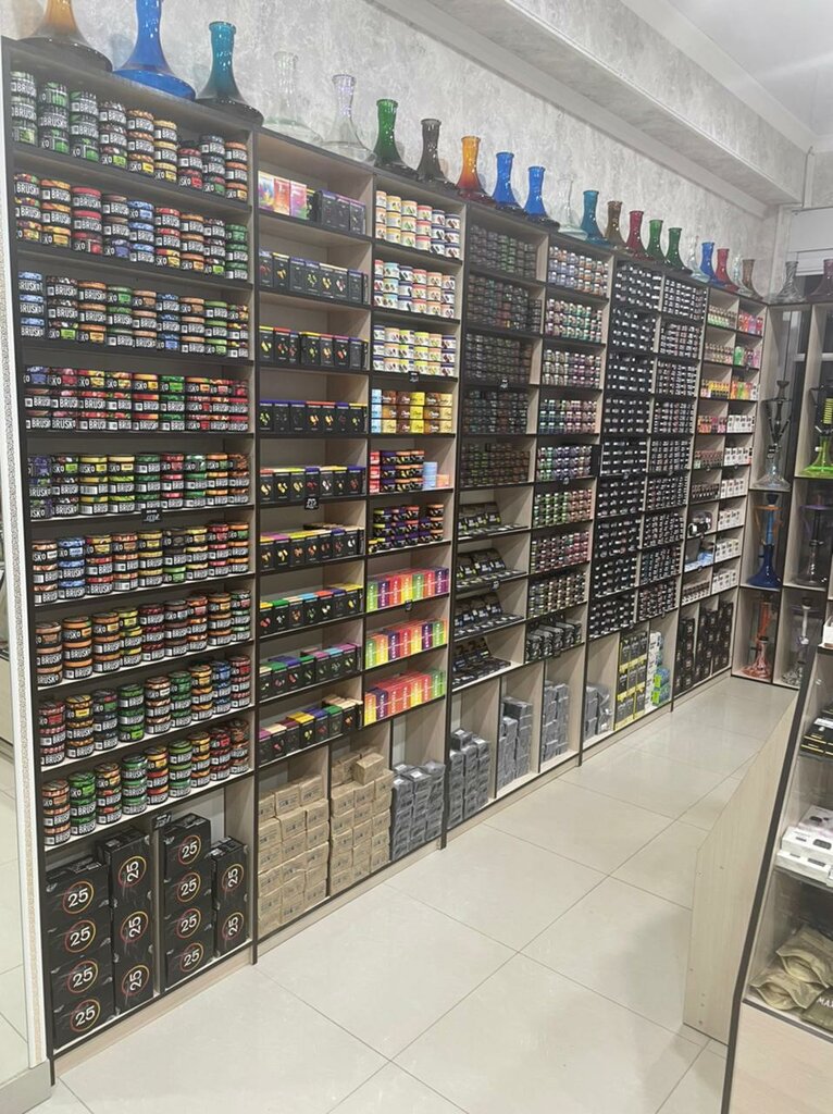 Tütün, sigara mağazaları Do-ha, Mineralniye Vodi, foto