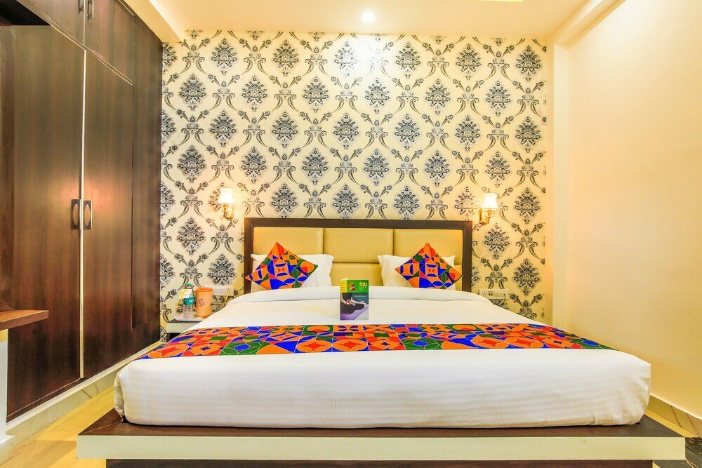 Otel FabHotel Star of Taj Restobar, Agra, foto