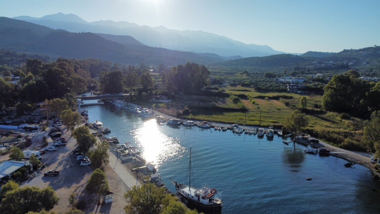 Ortodoks kiliseleri Chapel of Agios Nikolaos, Girit, foto