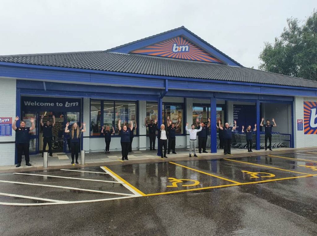 Şans oyunları B&m Store, İngiltere, foto