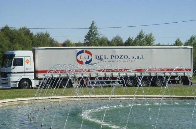 Toplu taşıma yönetimi ve bakımı Transportes y Contenedores J. Del Pozo, Madrid, foto