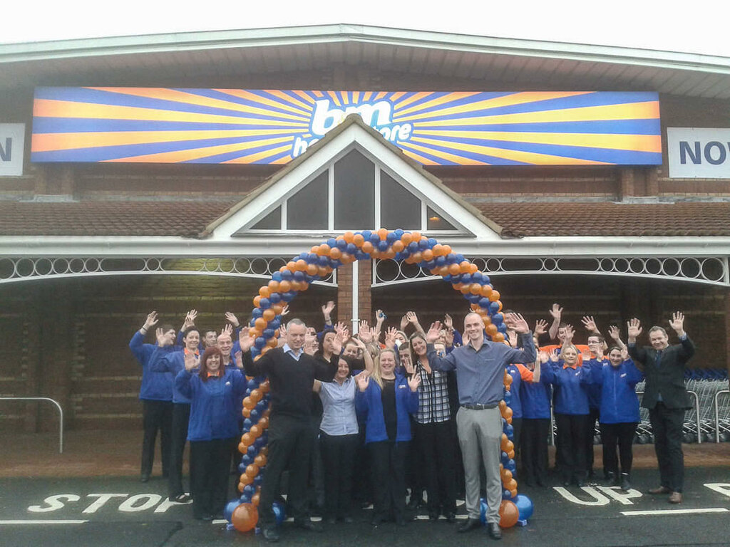 Şans oyunları B&m Home Store, İngiltere, foto