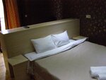 Sadok (Holosiivskyi Lane No:5), otel  Kiev'den