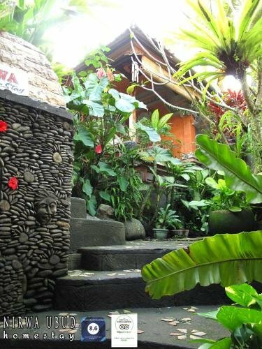 Otel Nirwa Ubud Homestay, Bali, foto