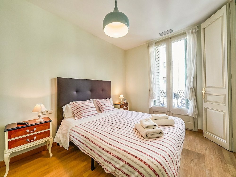 Otel Modern Villa in Eixample With Sea Near, Barselona, foto