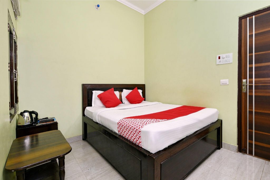 Otel Oyo 11480 Hotel Blue Star, Varanasi, foto