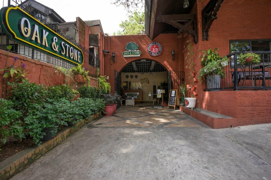 Otel Oak and Stone Bed and Breakfast, Baguio, foto