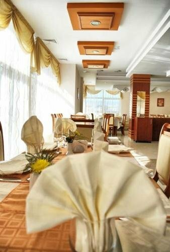 Otel SPA Hotel Holiday, Yeşilayvaz (Velingrad), foto