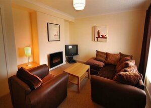 Clover Holidays - Cliff View (British National rail, Perth), otel  İskoçya'dan