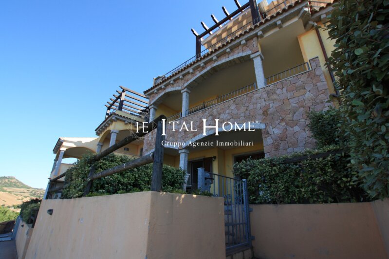 Emlak ofisi Agenzia Immobiliare Studio Casa Valledoria, Sardunya, foto