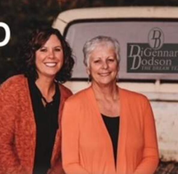 Arazi dizisi Christy Dodson Judy DiGennaro Keller Williams, Tennessee Eyaleti, foto