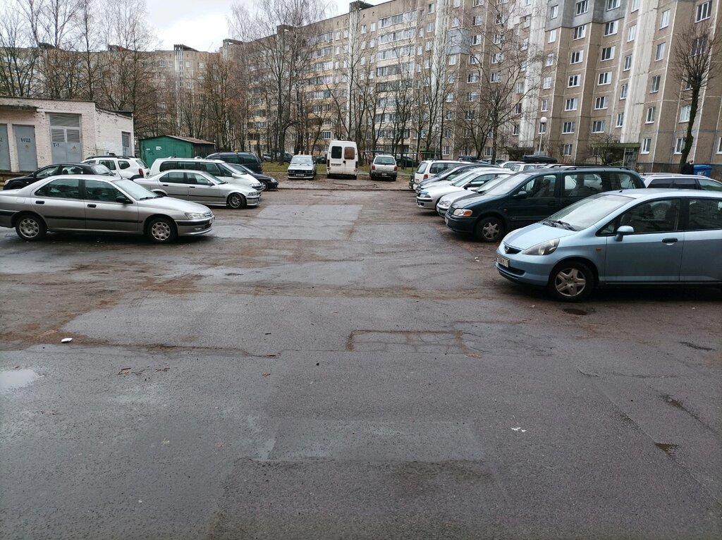 Otoparklar Car park, Minsk, foto