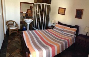 Lungile Backpackers Lodge (Eastern Cape Province, Nelson Mandela Bay, Chief Dawid Stuurman International Airport), otel  Port Elizabeth'ten